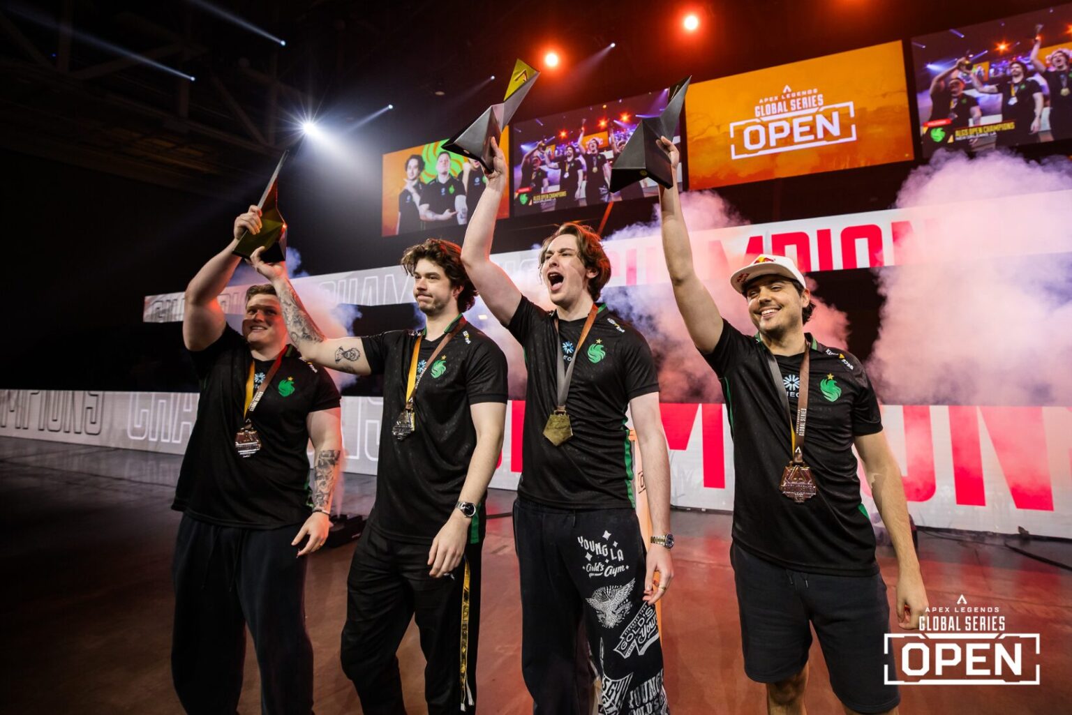 Apex Legends Rankings 2025 : Full Pro Team Tier List Explained - Au ...